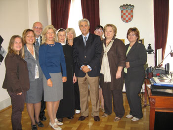 Ministarstvo vanjskih i europskih poslova RH - Veleposlanik dr.sc ...