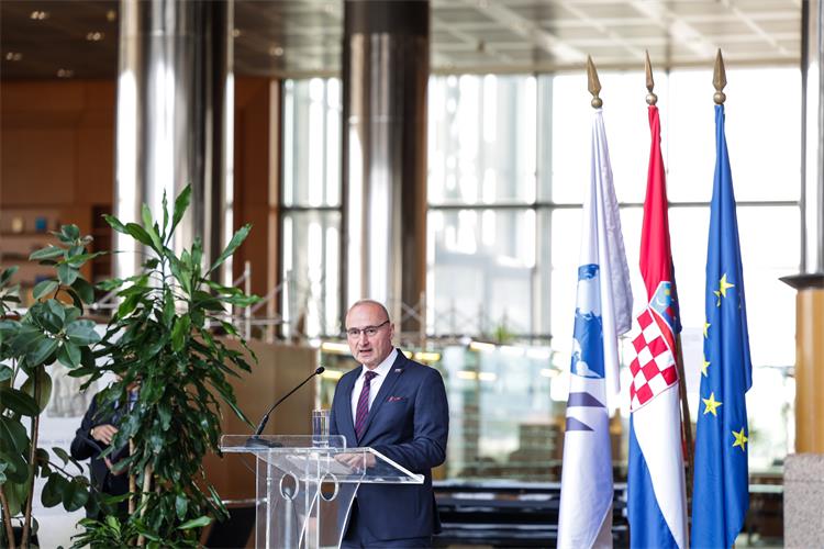 Ministarstvo vanjskih i europskih poslova RH - Članstvom u OECD-u ostvaruju se dobrobiti za ...