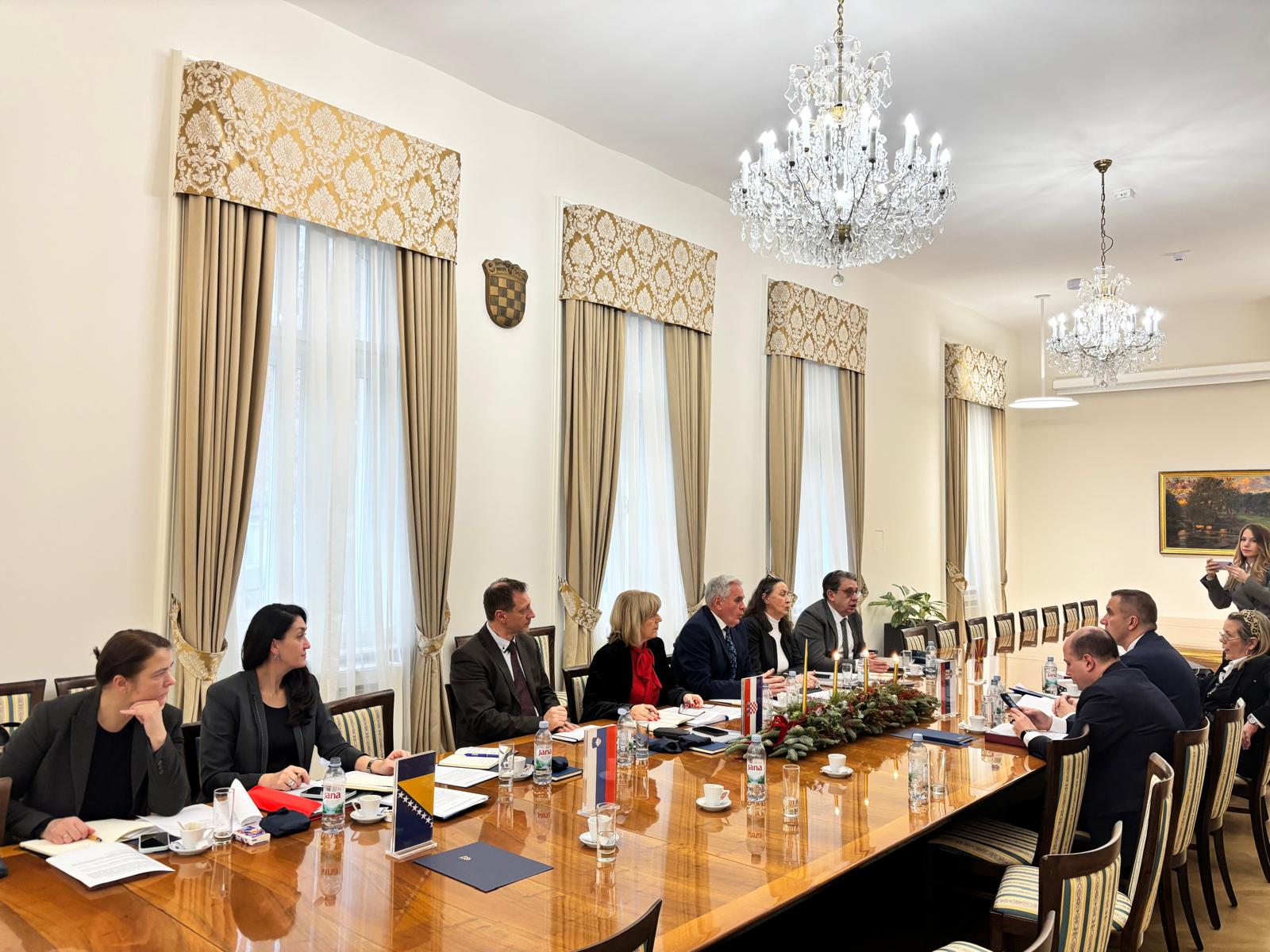 Ministarstvo vanjskih i europskih poslova RH - Održan sastanak ...