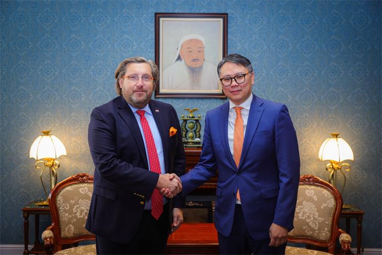 Ministry of Foreign Affairs of the Republic of Croatia - Ambassador ...