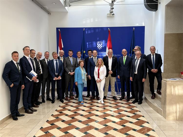 Ministry of Foreign Affairs of the Republic of Croatia - State ...
